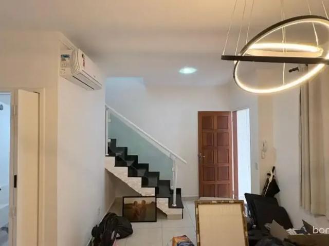 Casa / Sobrado para Venda em São Paulo/SP Vila Carrão 3 Quartos
