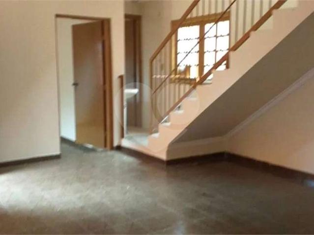 Casa / Sobrado para Venda em São Paulo/SP Vila Carrão 3 Quartos