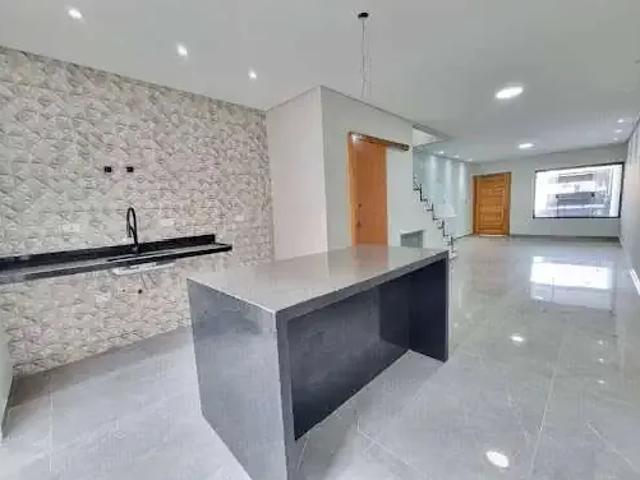Casa / Sobrado para Venda em São Paulo/SP Vila Carrão 3 Quartos