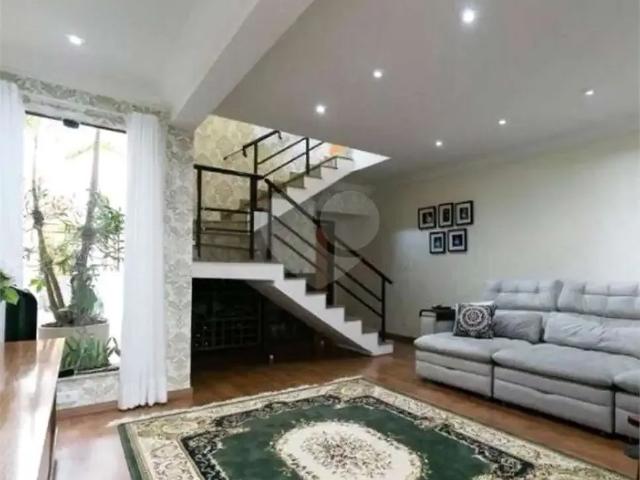 Casa / Sobrado para Venda em São Paulo/SP Vila Carrão 3 Quartos