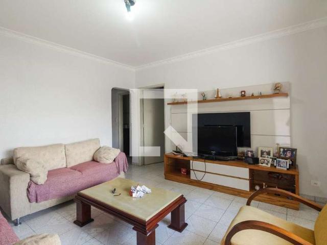Casa / Sobrado para Venda em São Paulo/SP Vila Carrão 3 Quartos