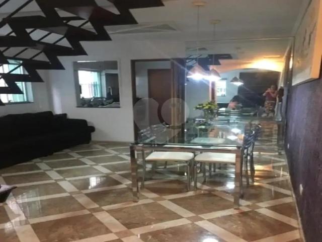 Casa / Sobrado para Venda em São Paulo/SP Vila Carrão 3 Quartos