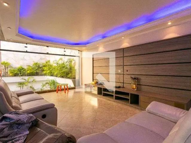 Casa / Sobrado para Venda em São Paulo/SP Vila Carrão 3 Quartos