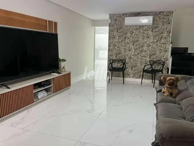 Casa / Sobrado para Venda em São Paulo/SP Vila Carrão 3 Quartos