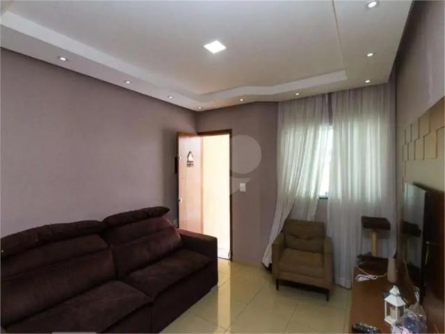 Casa / Sobrado para Venda em São Paulo/SP Vila Carrão 3 Quartos
