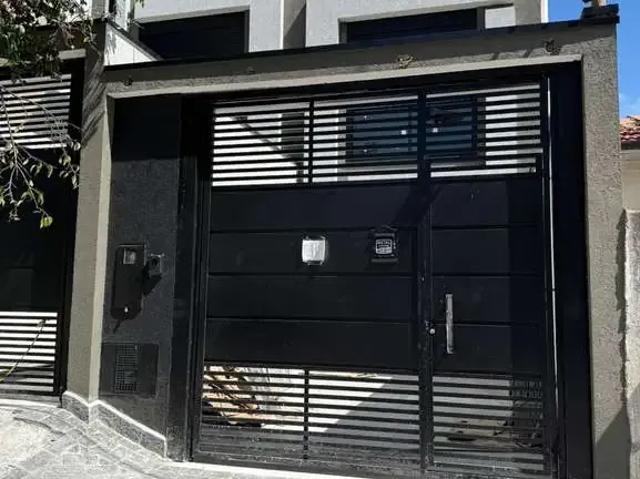 Casa / Sobrado para Venda em São Paulo/SP Vila Carrão 3 Quartos