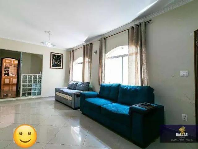 Casa / Sobrado para Venda em São Paulo/SP Vila Carrão 3 Quartos