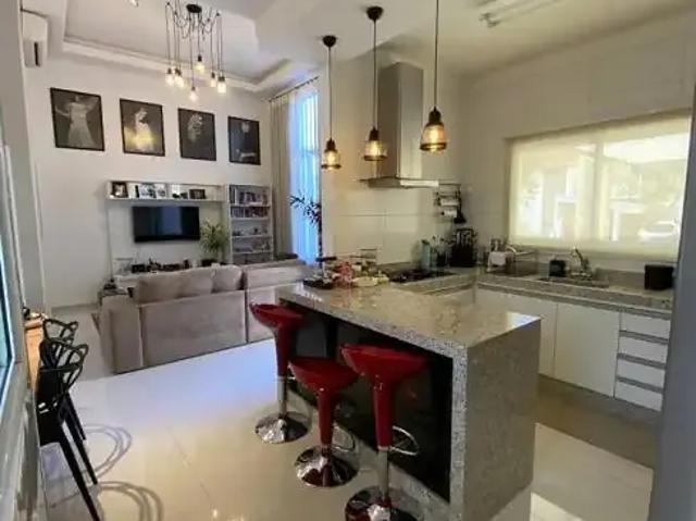 Casa / Sobrado para Venda em São Paulo/SP Vila Carrão 3 Quartos