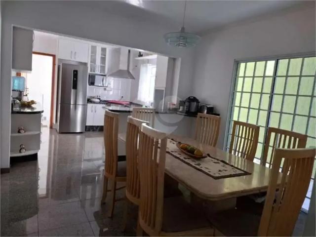 Casa / Sobrado para Venda em São Paulo/SP Vila Carrão 3 Quartos