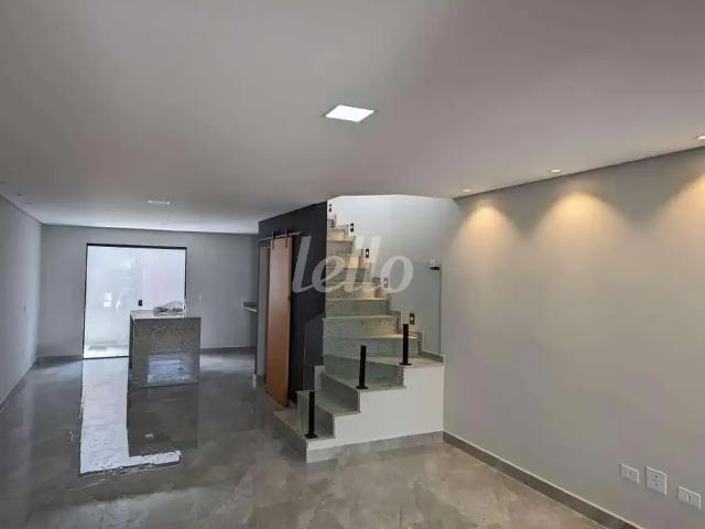 Casa / Sobrado para Venda em São Paulo/SP Vila Carrão 3 Quartos