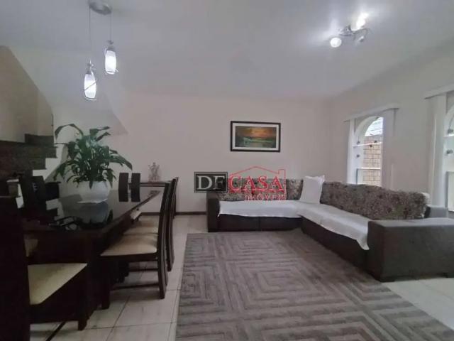 Casa / Sobrado para Venda em São Paulo/SP Vila Carrão 3 Quartos