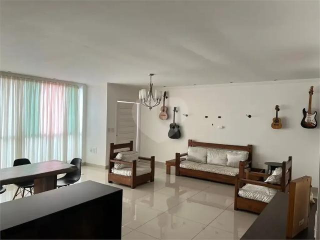 Casa / Sobrado para Venda em São Paulo/SP Vila Carrão 3 Quartos