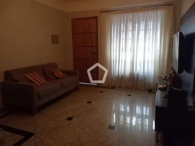 Casa / Sobrado para Venda em São Paulo/SP Vila Carrão 6 Quartos