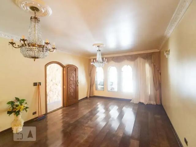 Casa / Sobrado para Venda em São Paulo/SP Vila Carrão 3 Quartos