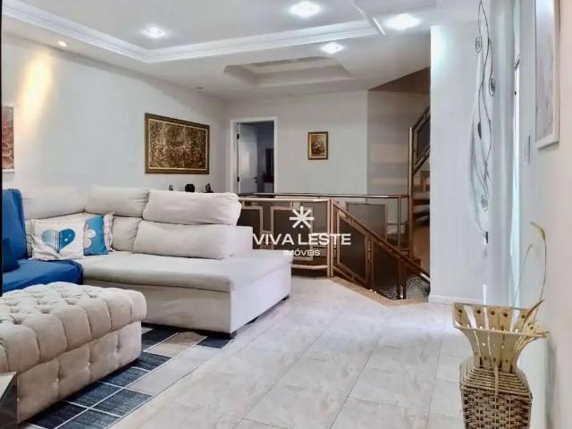 Casa / Sobrado para Venda em São Paulo/SP Vila Carrão 3 Quartos