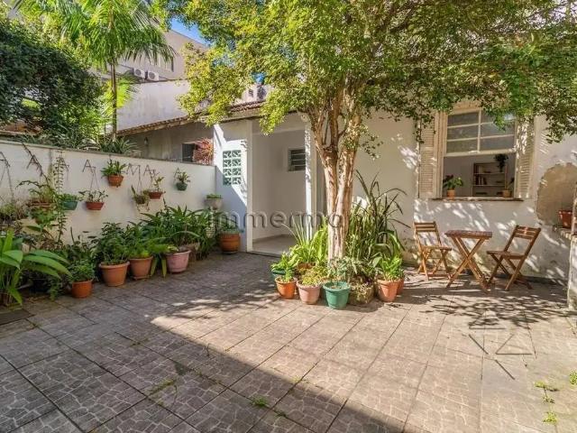 Casa / Sobrado para Venda em São Paulo/SP Vila Clementino 3 Quartos