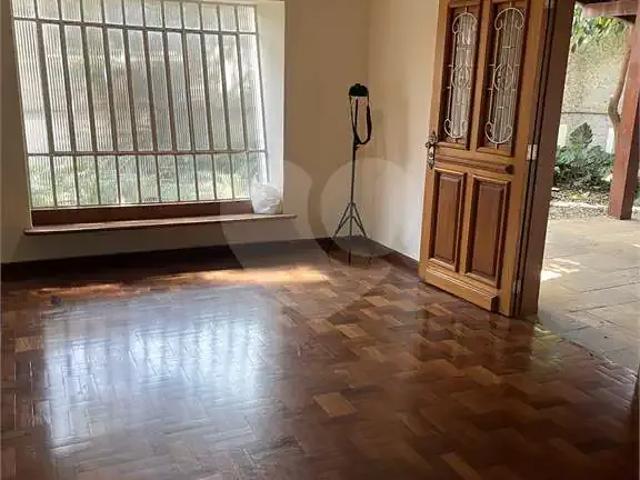 Casa / Sobrado para Venda em São Paulo/SP Vila Clementino 12 Quartos