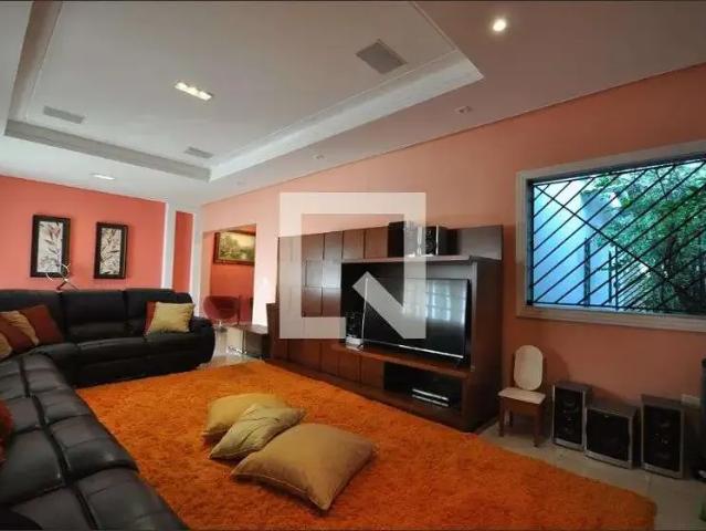 Casa / Sobrado para Venda em São Paulo/SP Vila Constança 5 Quartos