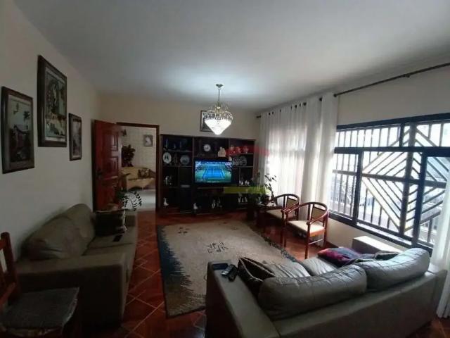 Casa / Sobrado para Venda em São Paulo/SP Vila Constança 6 Quartos
