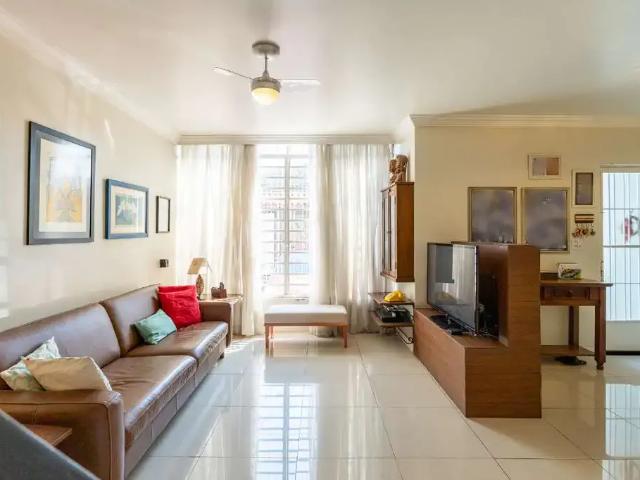 Casa / Sobrado para Venda em São Paulo/SP Vila Cordeiro 3 Quartos