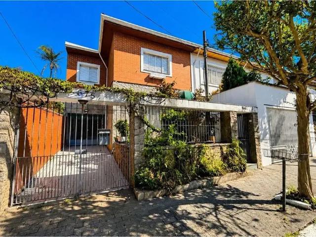 Casa / Sobrado para Venda em São Paulo/SP Vila Cordeiro 3 Quartos