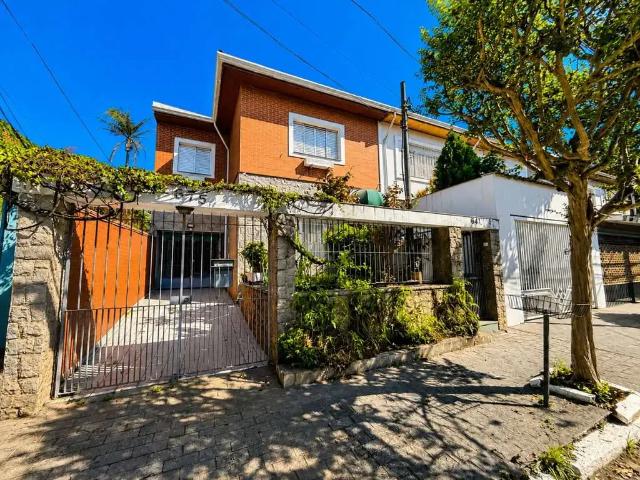 Casa / Sobrado para Venda em São Paulo/SP Vila Cordeiro 3 Quartos