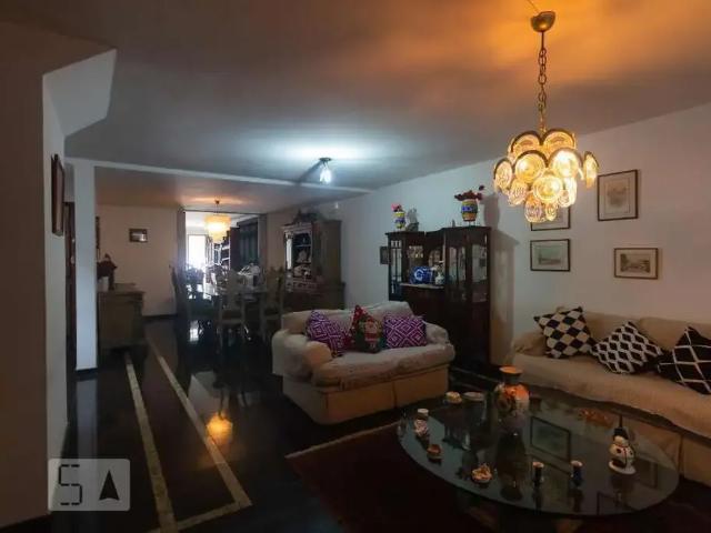 Casa / Sobrado para Venda em São Paulo/SP Vila Cordeiro 6 Quartos