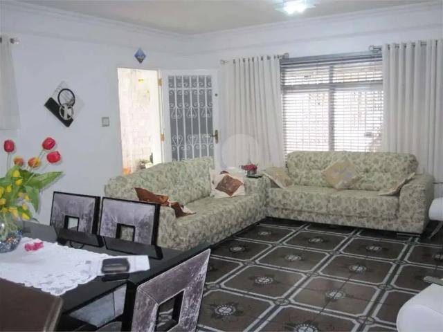 Casa / Sobrado para Venda em São Paulo/SP Vila Darli 3 Quartos