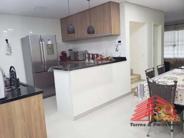 Casa / Sobrado para Venda em São Paulo/SP Vila Ema 4 Quartos