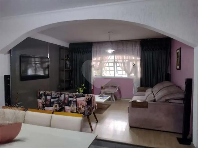 Casa / Sobrado para Venda em São Paulo/SP Vila Ema 4 Quartos