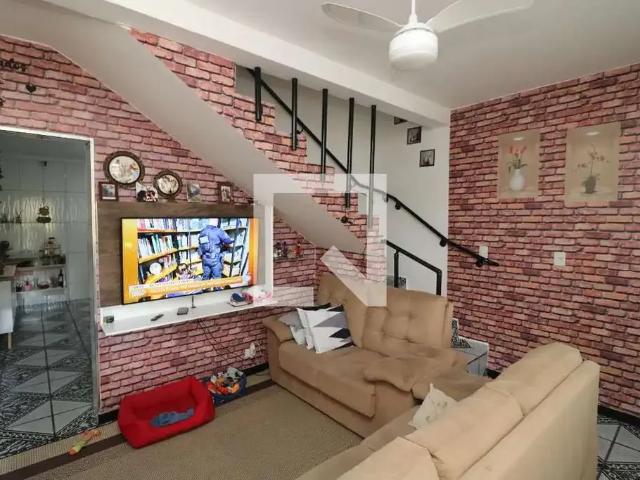 Casa / Sobrado para Venda em São Paulo/SP Vila Ema 2 Quartos