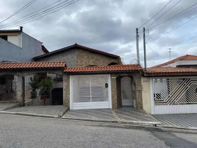 Casa / Sobrado para Venda em São Paulo/SP Vila Franci 3 Quartos