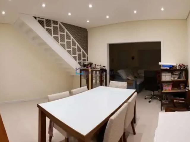 Casa / Sobrado para Venda em São Paulo/SP Vila Guarani 3 Quartos