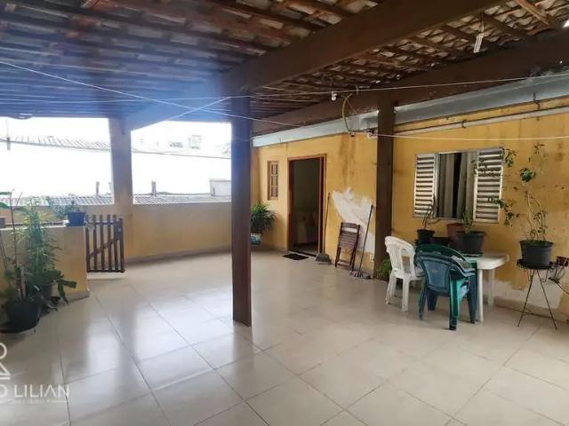 Casa / Sobrado para Venda em São Paulo/SP Vila Guarani 8 Quartos