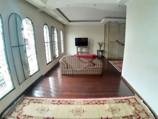 Casa / Sobrado para Venda em São Paulo/SP Vila Guilherme 6 Quartos