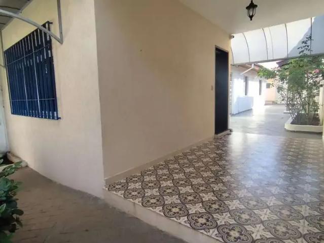 Casa / Sobrado para Venda em São Paulo/SP Vila Gumercindo 3 Quartos