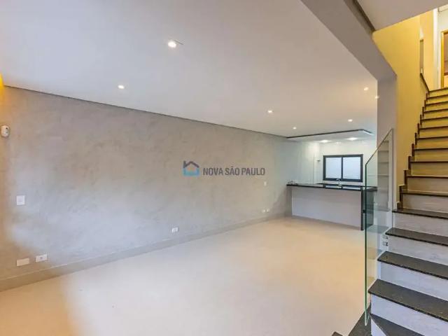 Casa / Sobrado para Venda em São Paulo/SP Vila Gumercindo 3 Quartos