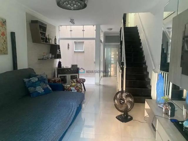 Casa / Sobrado para Venda em São Paulo/SP Vila Gumercindo 3 Quartos