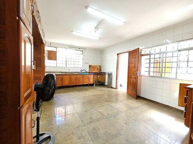 Casa / Sobrado para Venda em São Paulo/SP Vila Gumercindo 4 Quartos