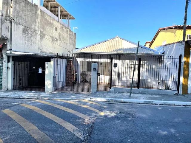 Casa / Sobrado para Venda em São Paulo/SP Vila IVG 4 Quartos