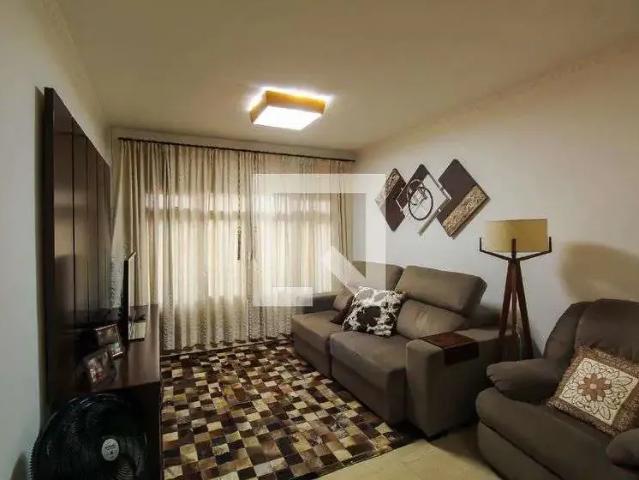 Casa / Sobrado para Venda em São Paulo/SP Vila Invernada 4 Quartos