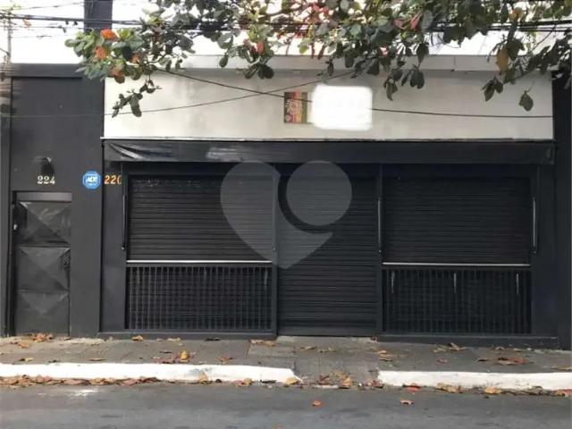 Casa / Sobrado para Venda em São Paulo/SP Freguesia do Ó 12 Quartos