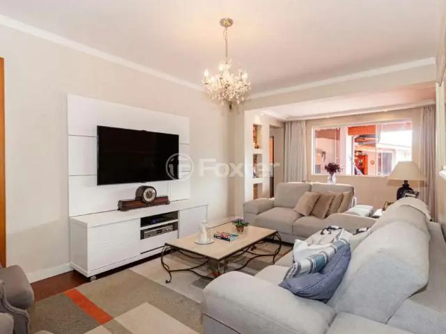 Casa / Sobrado para Venda em São Paulo/SP Vila Iório 5 Quartos