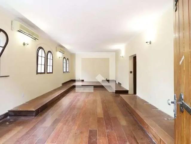 Casa / Sobrado para Venda em São Paulo/SP Vila Irmãos Arnoni 14 Quartos