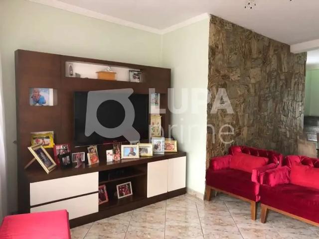 Casa / Sobrado para Venda em São Paulo/SP Vila Isolina Mazzei 3 Quartos