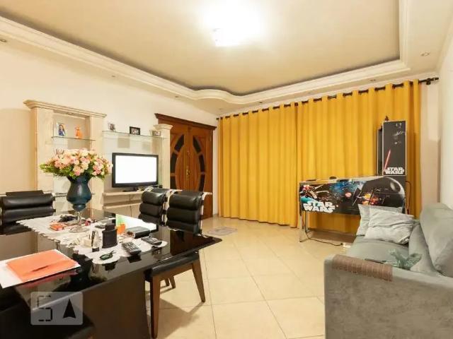 Casa / Sobrado para Venda em São Paulo/SP Vila Jacuí 4 Quartos
