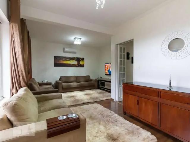 Casa / Sobrado para Venda em São Paulo/SP Vila Jacuí 5 Quartos