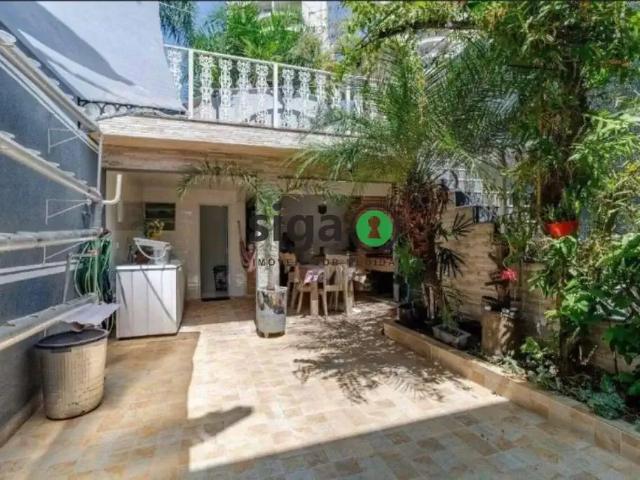 Casa / Sobrado para Venda em São Paulo/SP Vila Lageado 4 Quartos