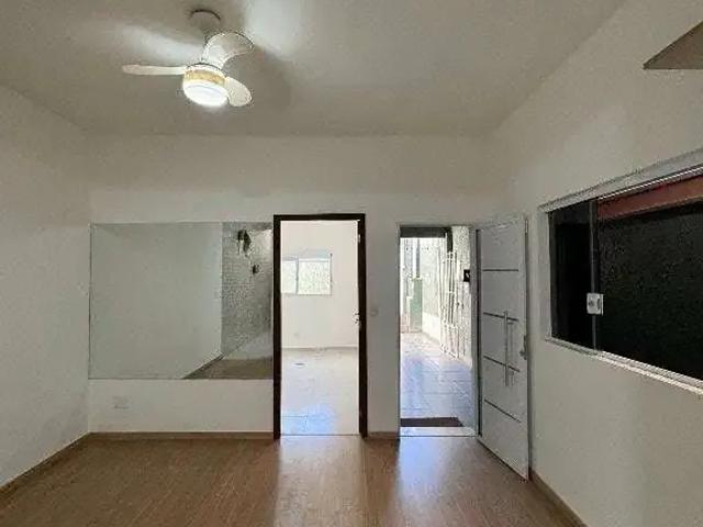 Casa / Sobrado para Venda em São Paulo/SP Vila Palmeiras 2 Quartos