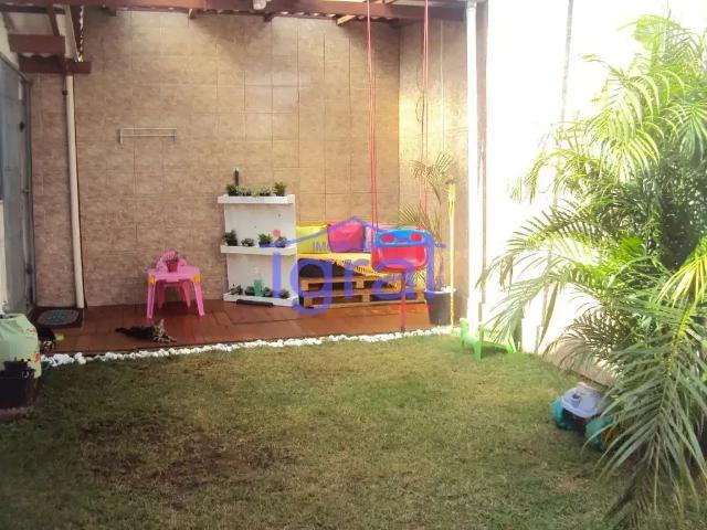 Casa / Sobrado para Venda em São Paulo/SP Vila Parque Jabaquara 5 Quartos